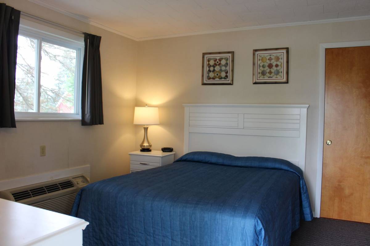 The Edmonton Motel | Sunny Hill Resort & Golf Course